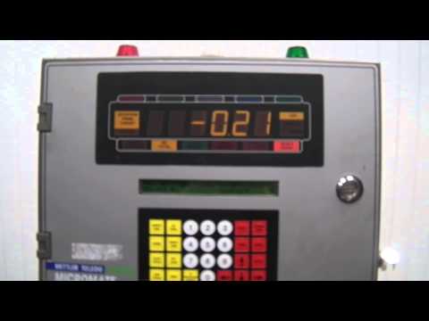 DSCF1009 - A2414 - Mettler Toledo CS3400 Full Case Checkweigher - Sigma Packaging - Operation video