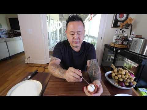 Mangosteen, how to pick, peel and eat! | Jet Tila Official