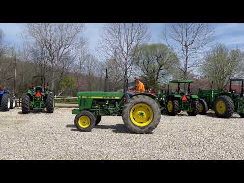 John Deere 1650 tractor - Schneider Auctioneers LLC