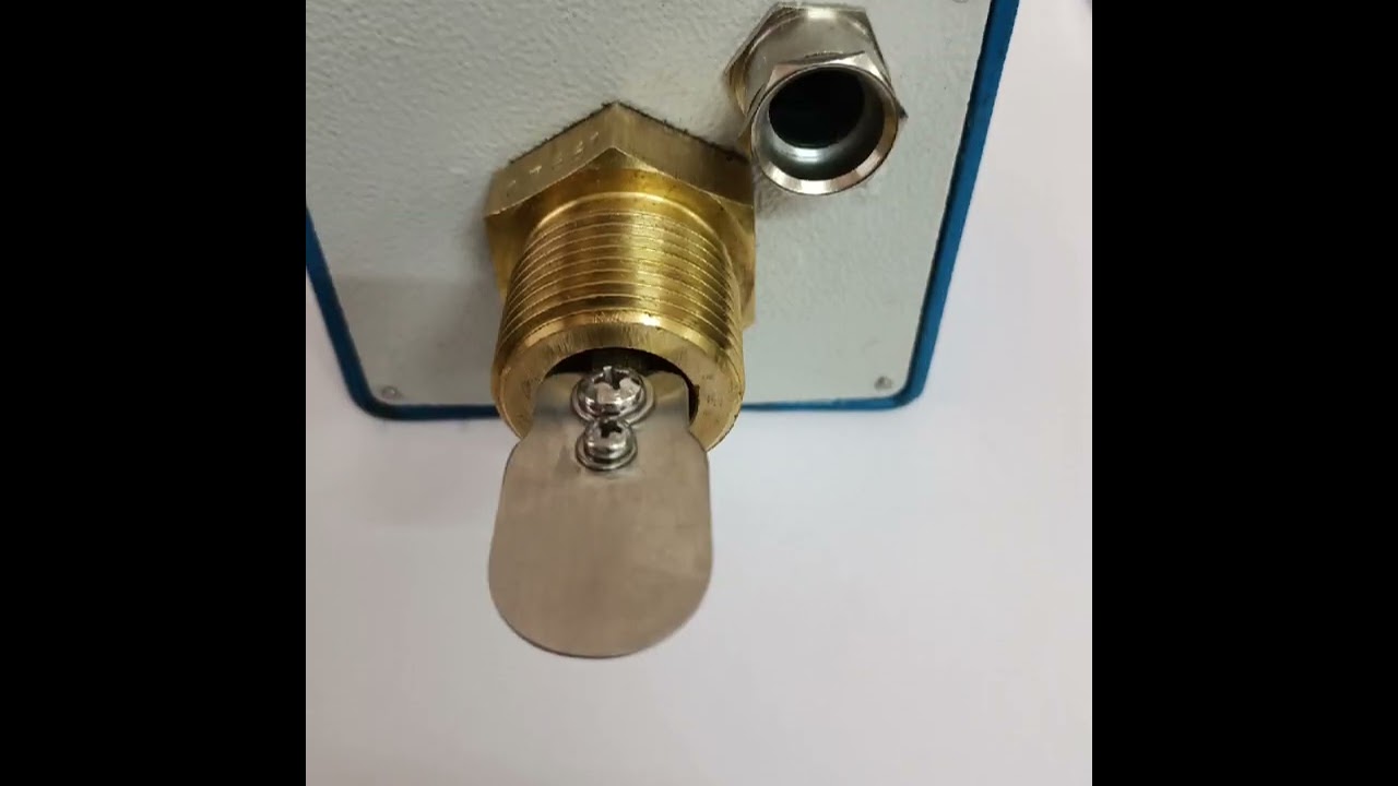 #FLOW SWITCH#FLOWTECH FLOW SWITCH#FM4-GP#PRODUCT IMAGE