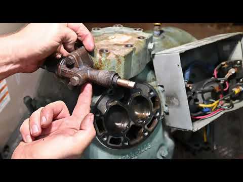 HVAC 072 B Semi hermetic reciprocating compressor opened up