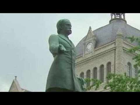 Lexington city council votes to relocate Civil War statues