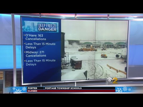 Airlines Cancel Hundreds Of Flights At O'Hare And Midway