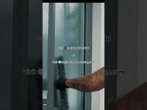Window Washing🪣🧽 Chicago📍 Family Window Washing Naperville #shorts