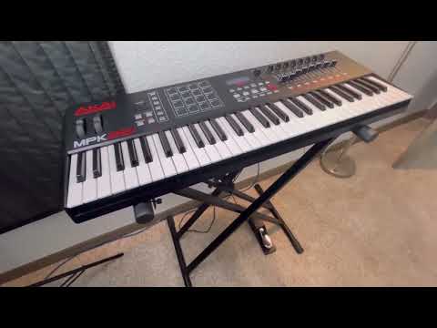 AKAI Professional MPK261 - USB MIDI Keyboard Controller with Review
