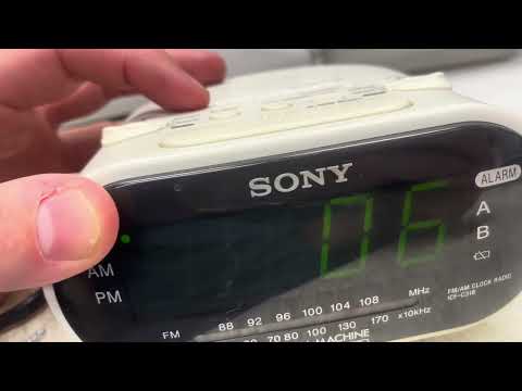 How to Set Time / Alarm Sony ICF-C318 Alarm Clock