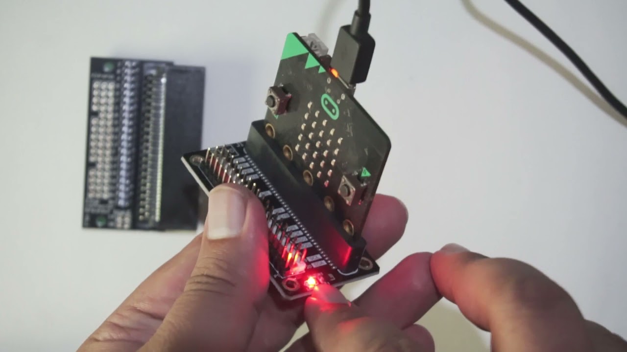 EP009 - Microbit - Breakout Board