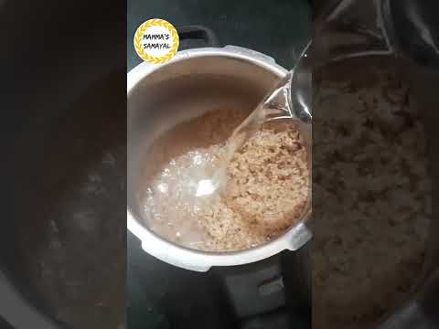How to cook kerala matta rice in pressure cooker? #shorts