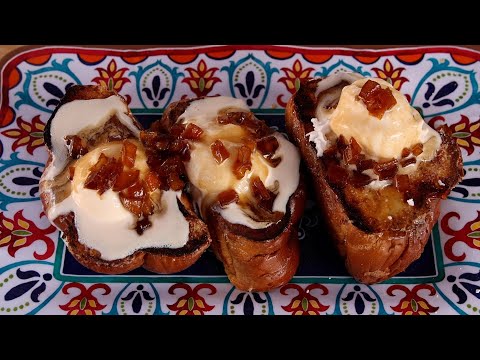 Recipe: Thick cut apple pie French toast a la mode
