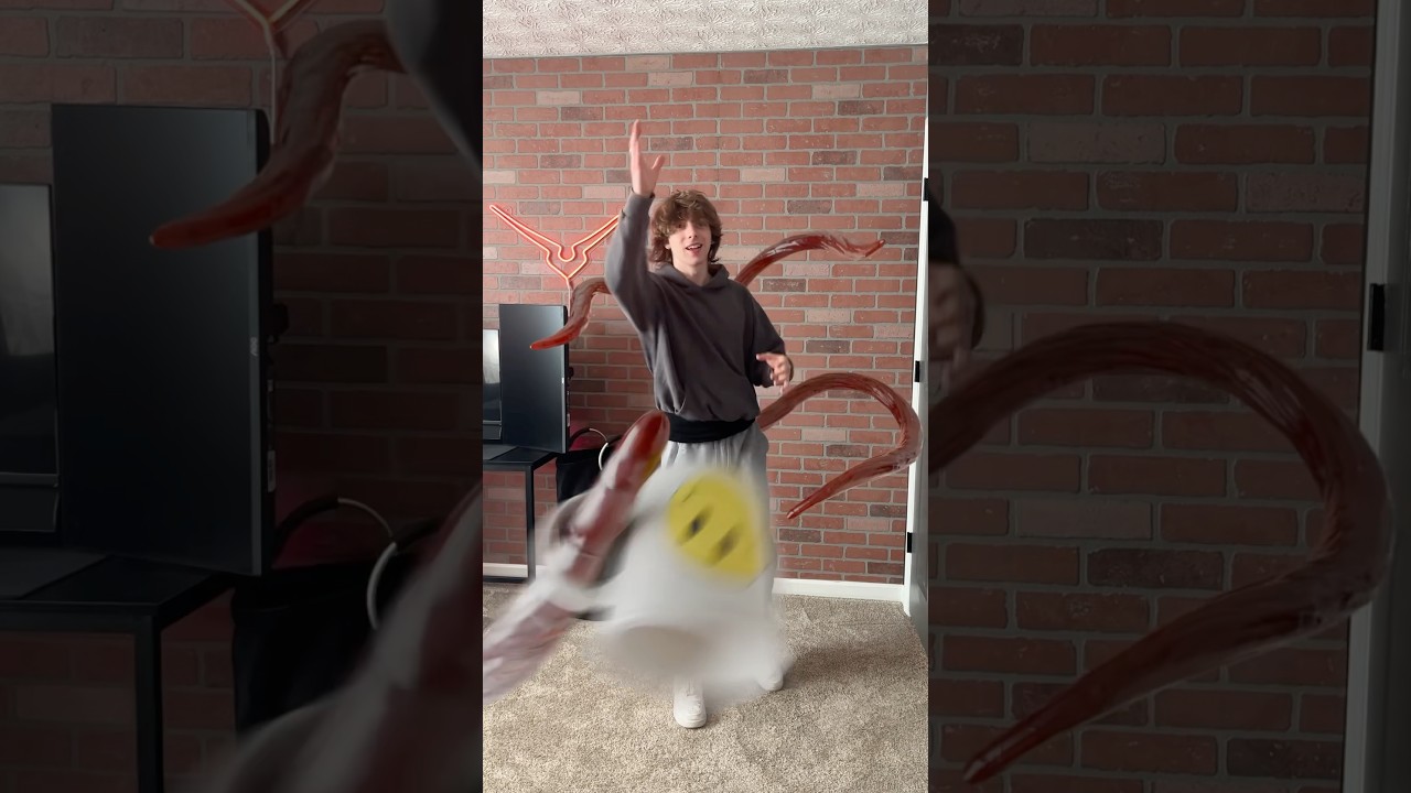 Check out my Kagune 👀 #tokyoghoul #kenkaneki #kagune #anime #austin_wartes #shorts  #fyp #vfx