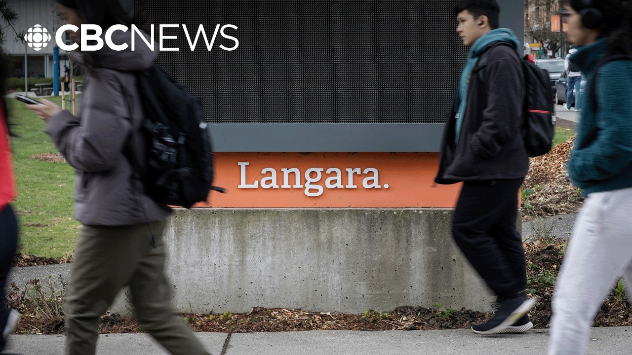 Langara College is ending its journalism program, chair says