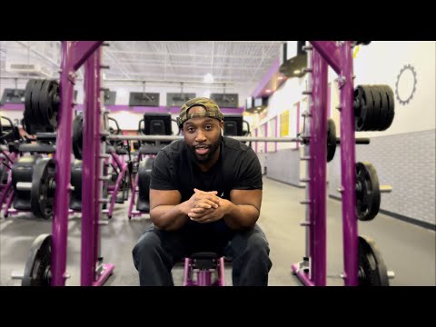 How To Smith Machine Bench Press (BEGINNER)