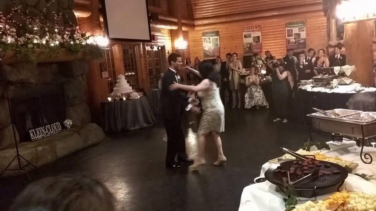Dancing on #CloudKlein : Mazel tov moves