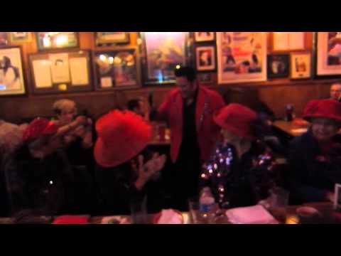 Elvis (Impersonator) at Azteca Mexican Restaurant 11-6-2013