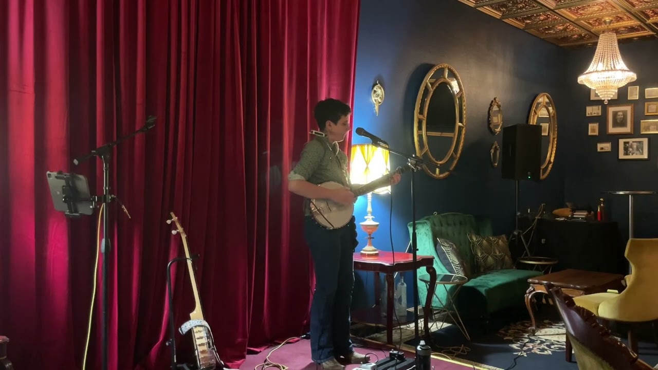 Hire Rita Bliss - Banjo Player in Austin, Texas