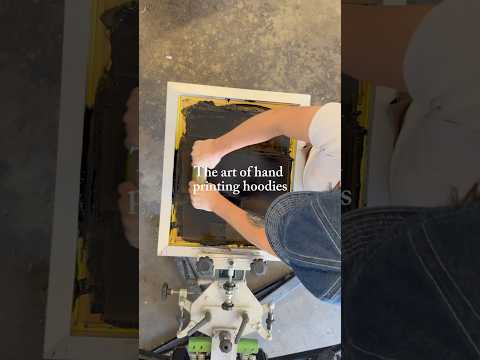 The reason I’ll always screen print in house for my brand #screenprinting #craftaddict