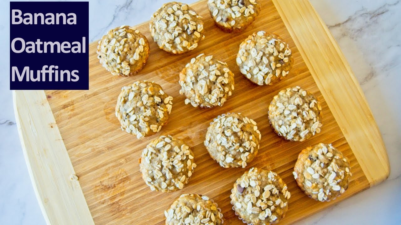 Wake Up to the Perfect Healthy Breakfast: Banana Oatmeal Muffins!