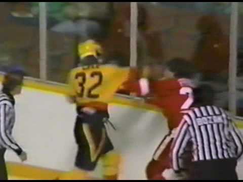 Bob Probert’s first career NHL fight is exactly what you would expect ...