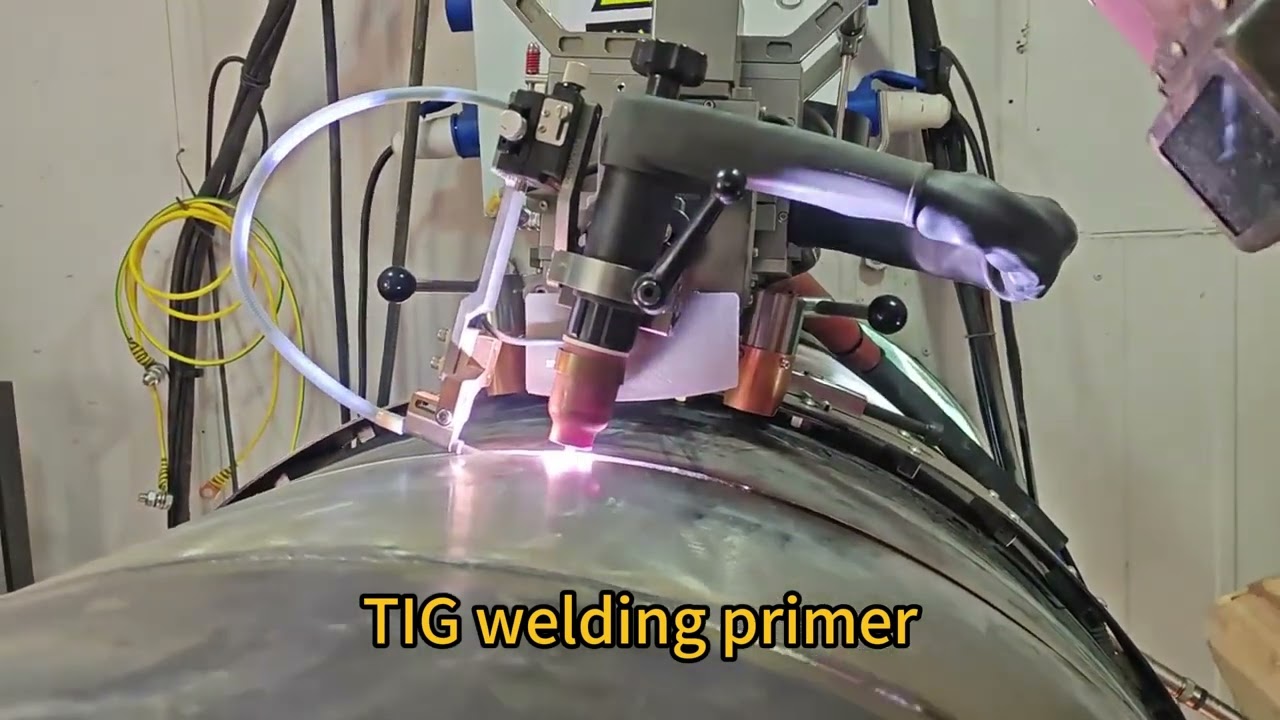 Xionggu Automatic Welding Machine is designed to efficiently weld 813mm pipeline.
