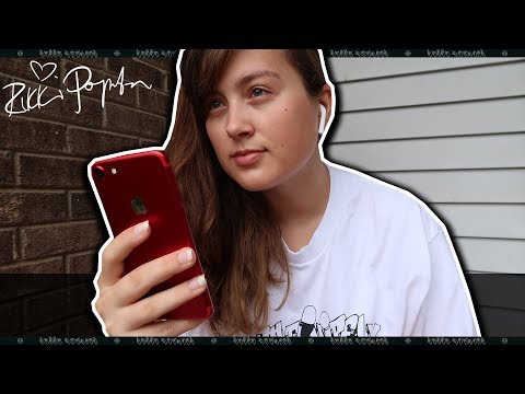 How Do Deaf People Listen To Music? (American Sign Language Vlog)
