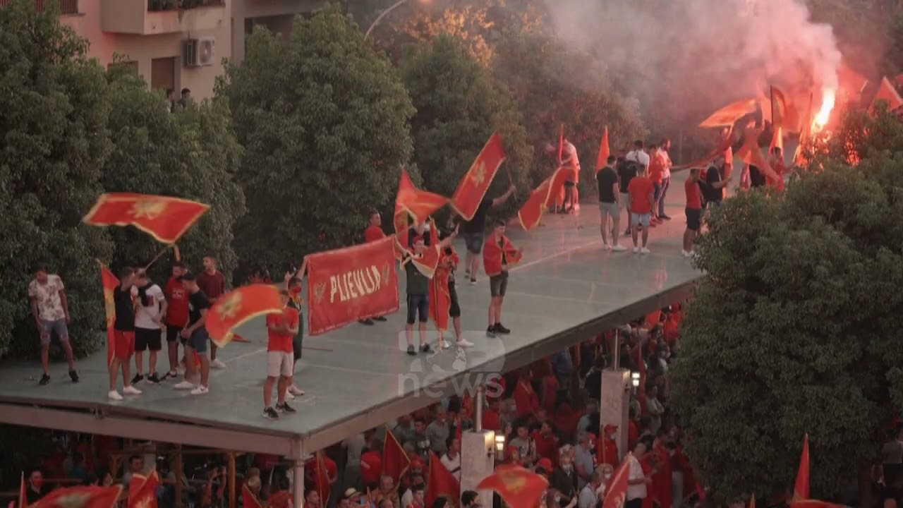 Top News- Serbët, thirrje për gjak e revolta/Nëse në Malin e Zi ... Top News- Serbët, thirrje për gjak e revolta/Nëse në Malin e Zi ...
