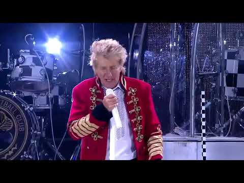 ROD STEWART Downtown Train LIVE in Kilkenny 2016 ⭐ 2023