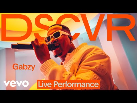 Gabzy Performs his “Piano” Single (Live) for Vevo DSCVR