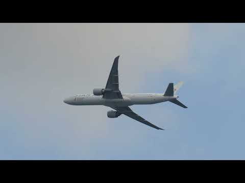 9V-SWJ Boeing 777-312(ER) Singapore Airlines (Star Alliance Livery) #planespotting #planespotter