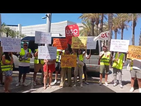 Comença la vaga de tripulants de cabina d'easyJet