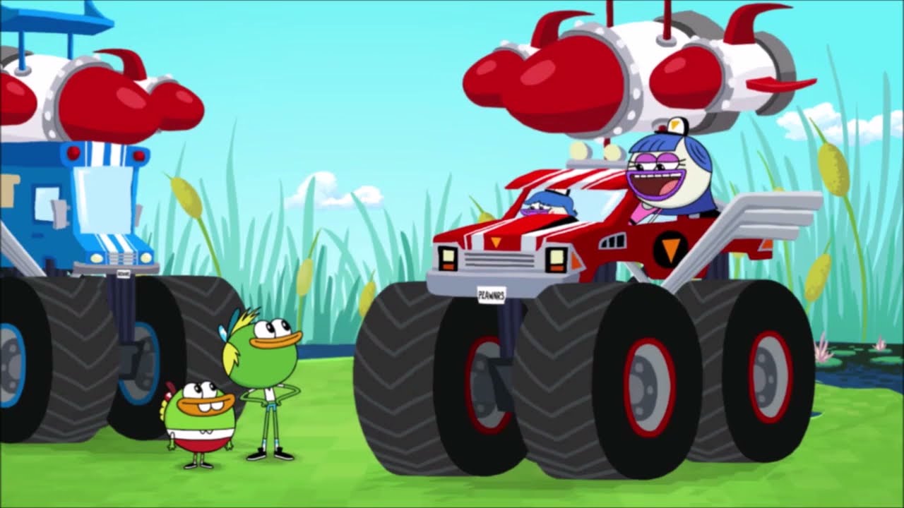 Breadwinners Zoona and Roni Pizza Battle