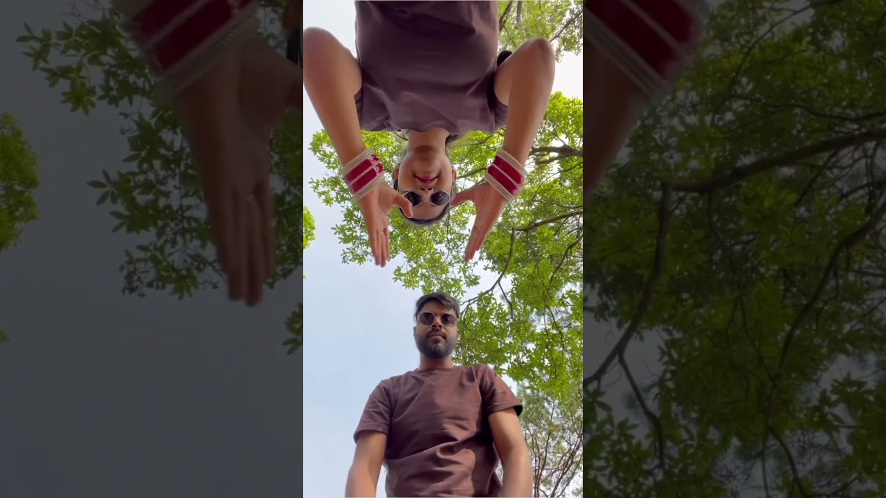 Romantic couple wallpaper pose