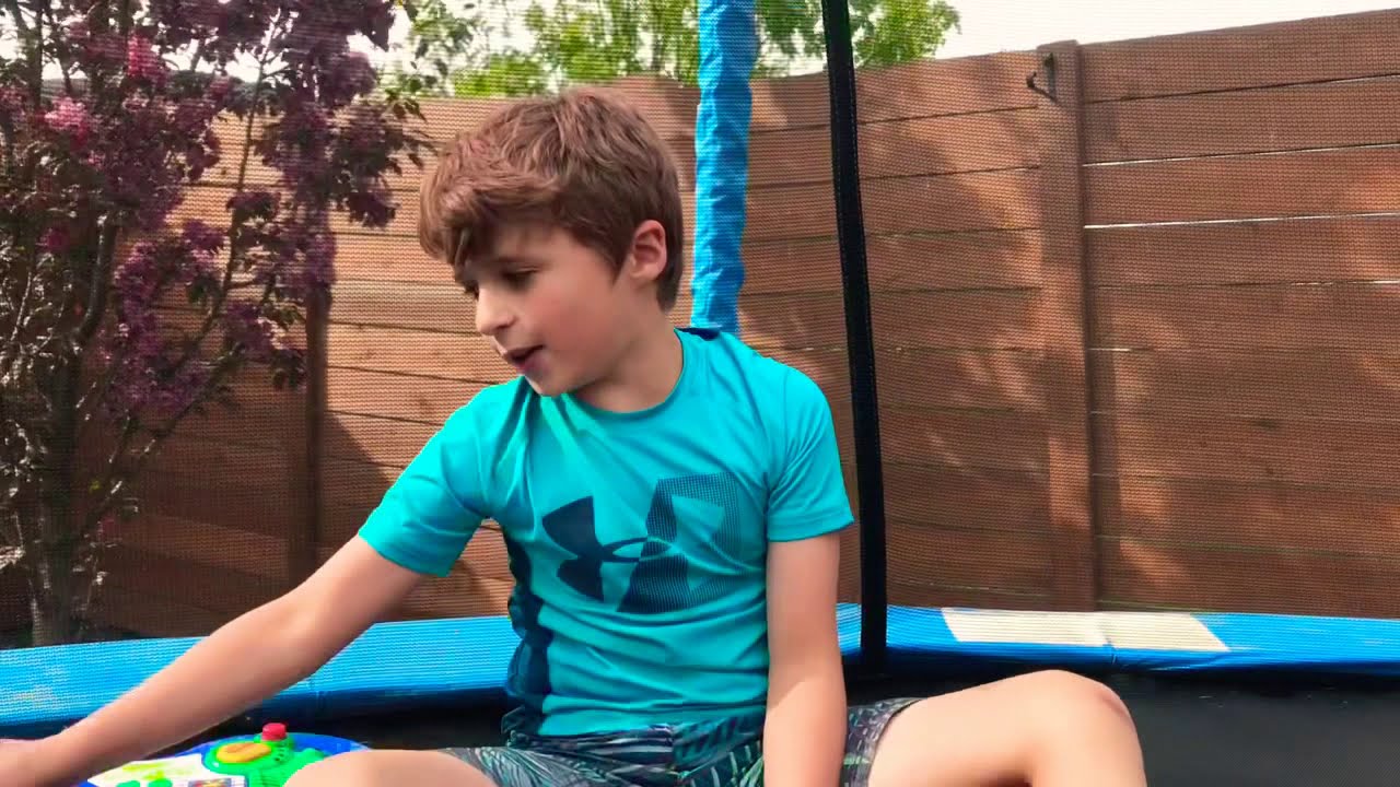 Dance monkey cover by Etienne Lemay