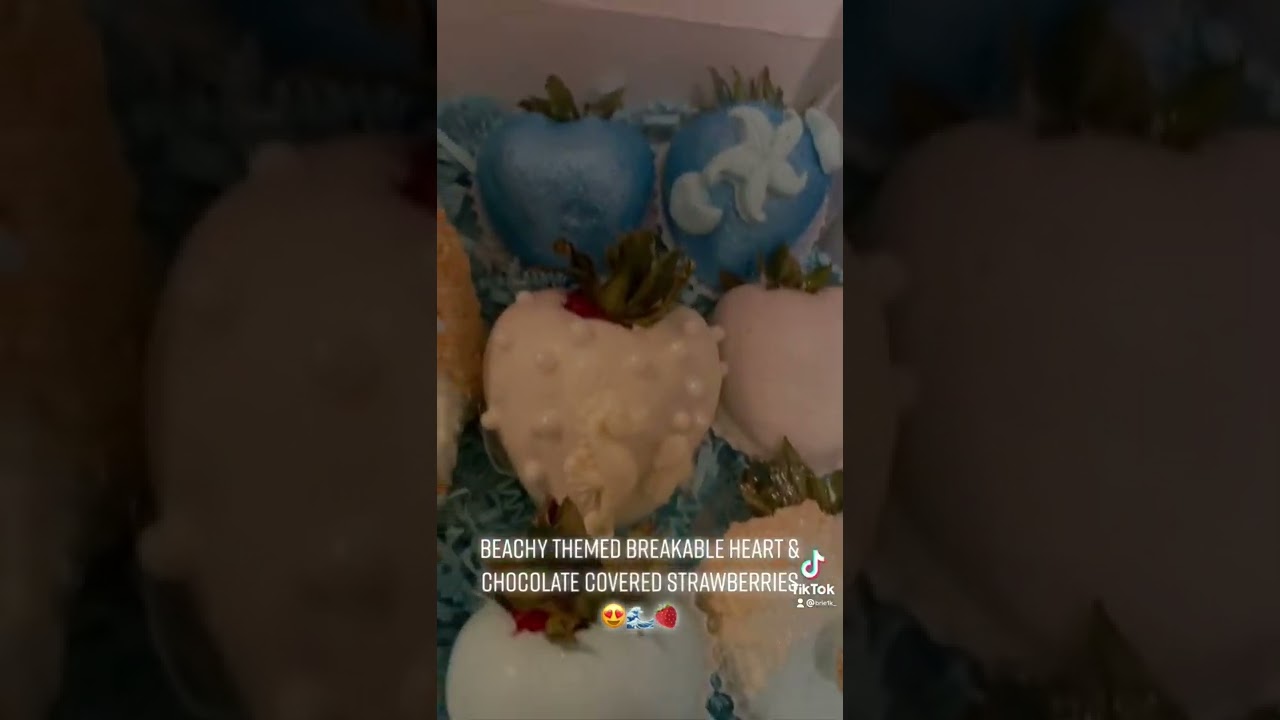 Strawberry Inspiration: Beachy Themed Breakable Heart & Chocolate Covered Strawberries