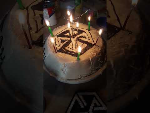 cake sparkler candles 9-17-23 3:55 PM