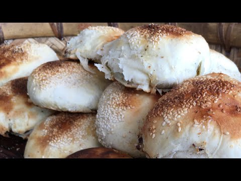 Taiwanese Traditional Food - HUJIAO BING in Changhua City