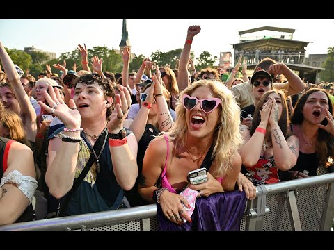 THE VIBE: Let’s dance at @pitchforkfest Pitchfork Music Festival Chicago 2024