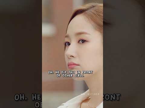 Look at her face, like? #jungyumi #parkseojoon #parkminyoung #whatswrongwithsecretarykim #kdrama