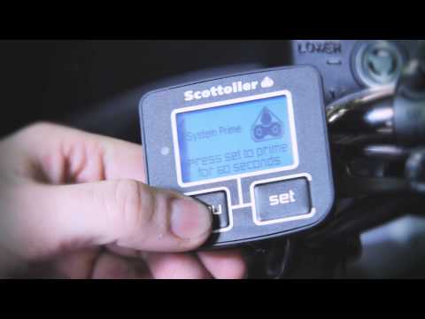 Scottoiler eSystem Motorcycle Chain Oiler - Filling and Priming (English)