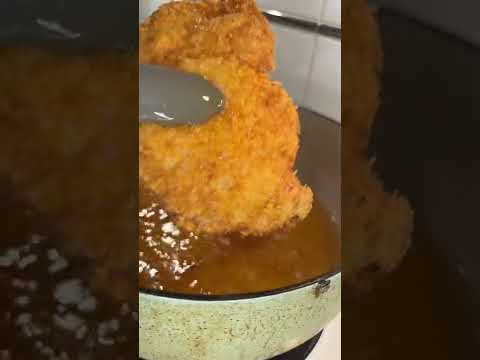 Schnitzel with mushroom gravy