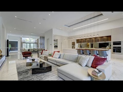 This $3,200,000 Exquisite home with elegance and luxury in Davie Florida perfect for entertaining