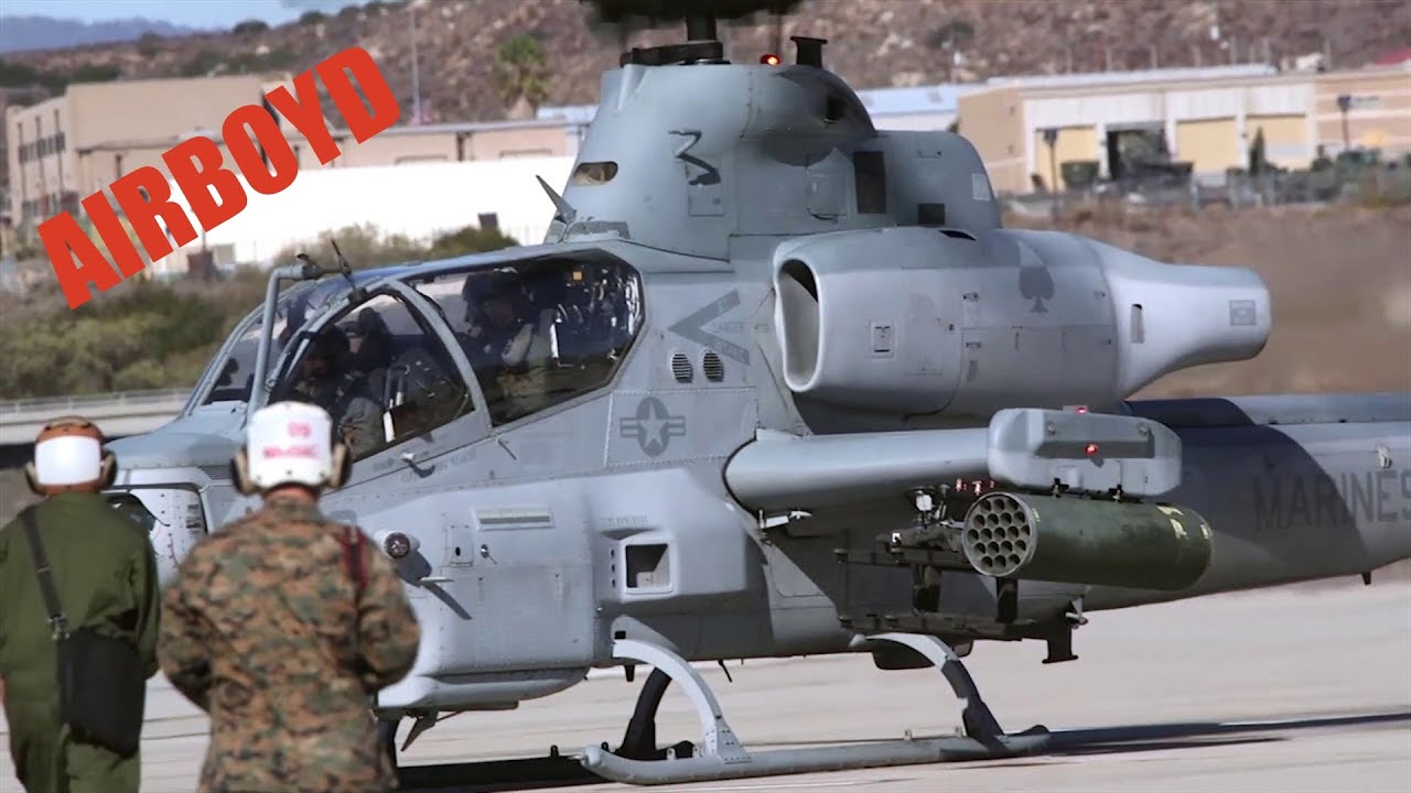 Bell AH-1Z Viper Landing At Camp Pendleton