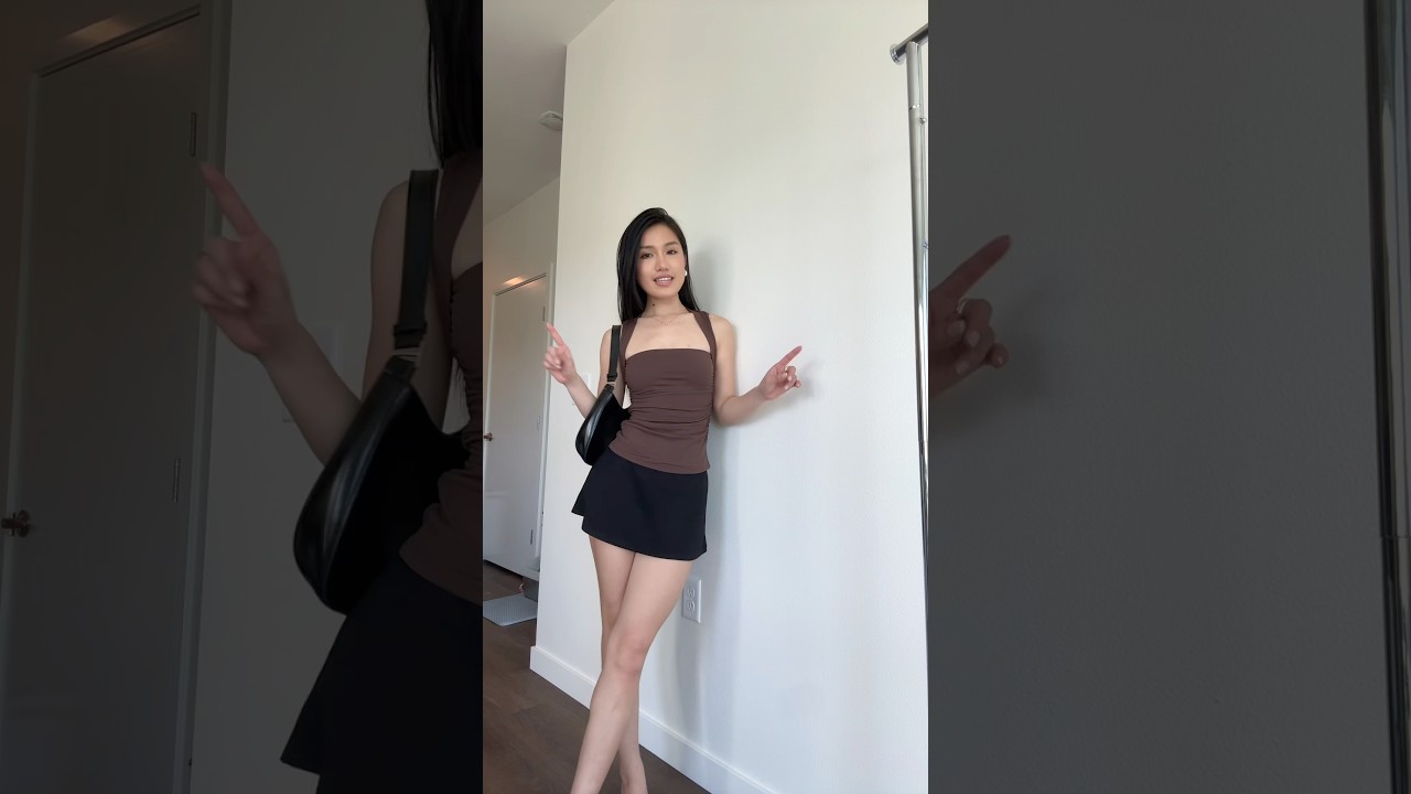 Who else loves micro mini skirt???#petitefashion #outfitideas