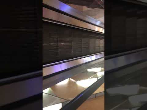 Schindler 9300AE Escalator @ Applebees/Dave & Busters Times Square New York NY