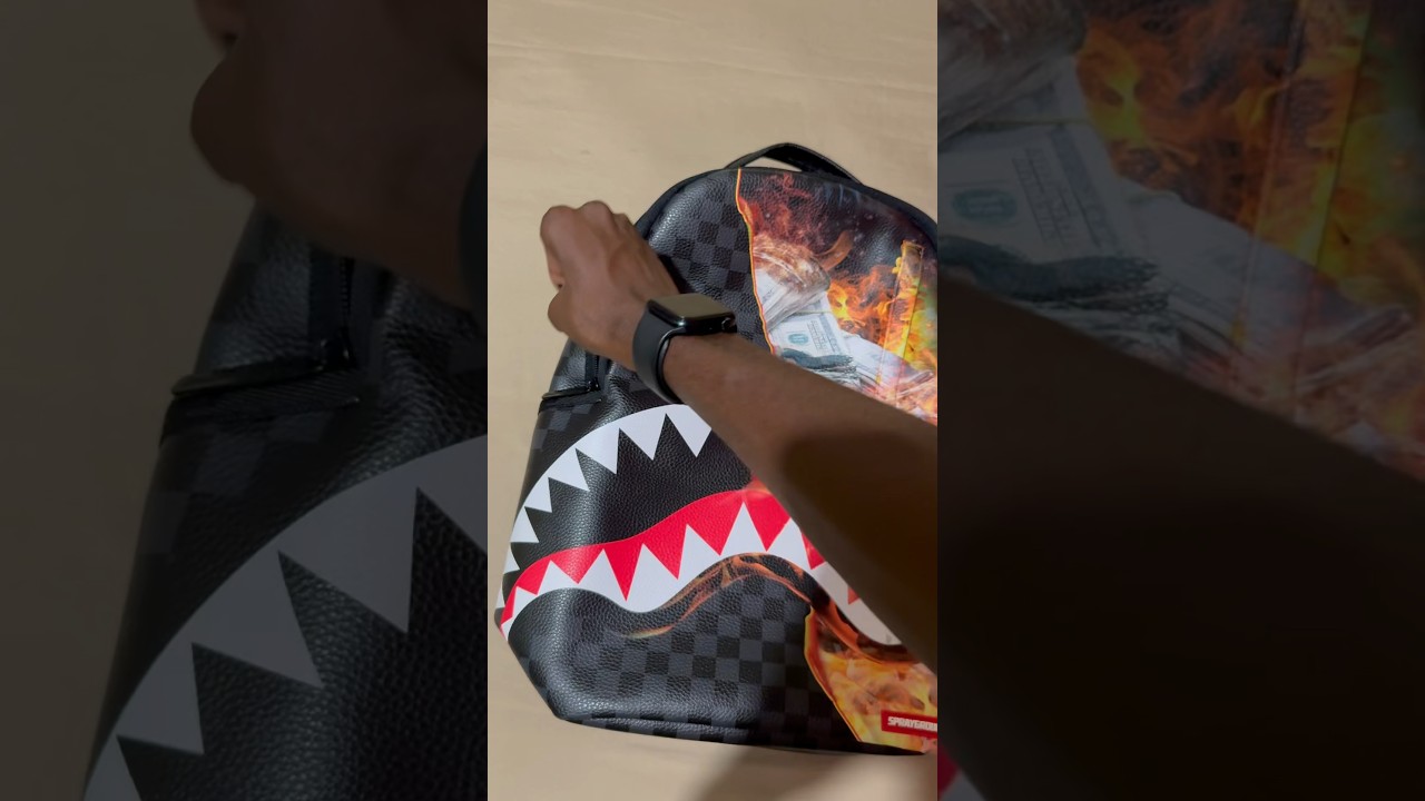 Sprayground Bag: The Perfect Back-to-School Accessory 🎒📚 #explore #tech #backtoschool #fyp