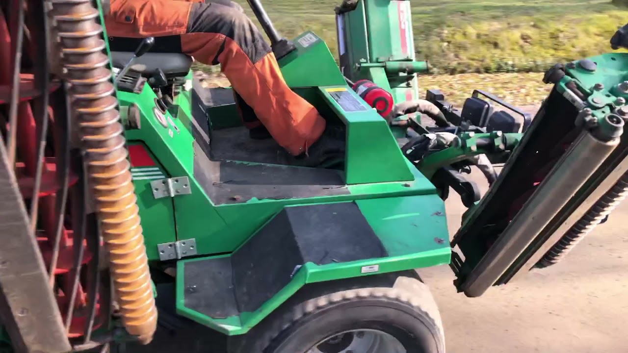 Gräsklippare Ransomes Commander 3500DX