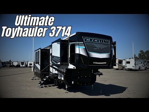 2025 Heartland Toy-Hauler Cyclone 3714!
