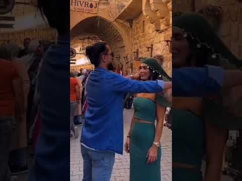 What Are People Wearing in Qatar? #fashion
