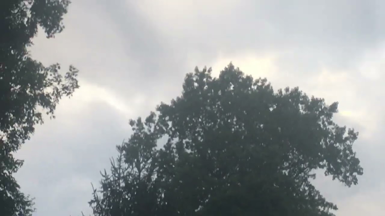 Memorial MedFlight EC145 C2 Flying past house