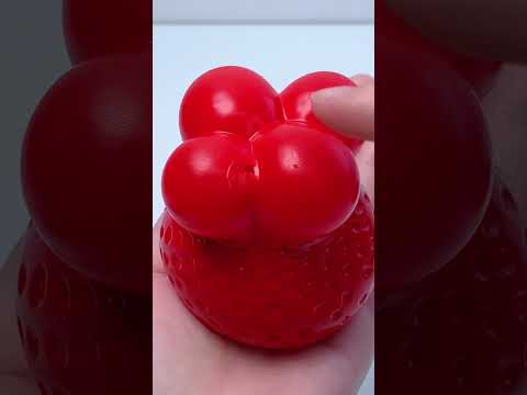 FUFUSQUISHY ASMR 🍓🍓Strawberry