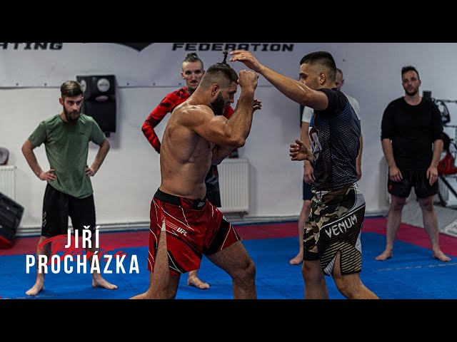 5 UFC fighters who should consider acting careers